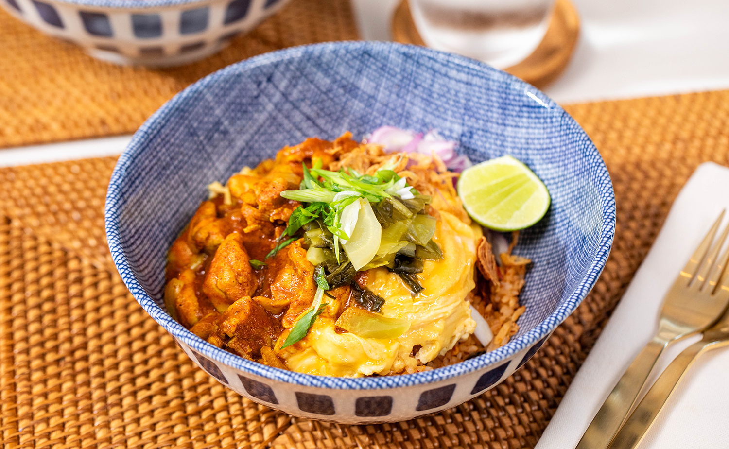 Soft Scrambled Egg Rice with Khao Soi Chicken Sauce (ข้าวไข่ข้นซอส ...