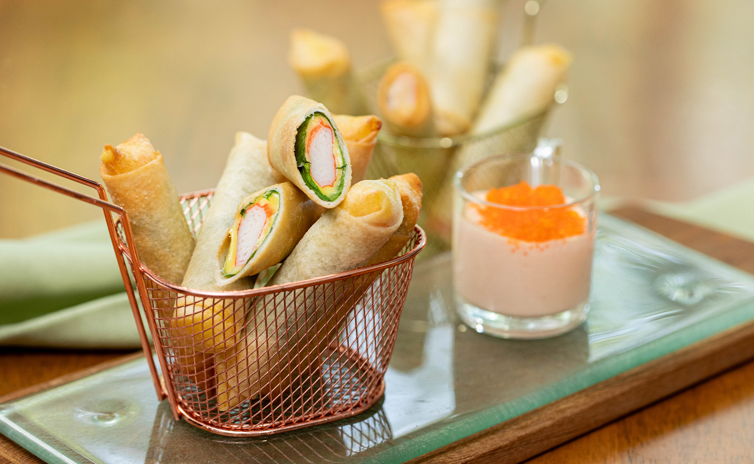 Cheesy Crab Stick Roll (เปาะเปี๊ยะทอดปูอัดชีส)
